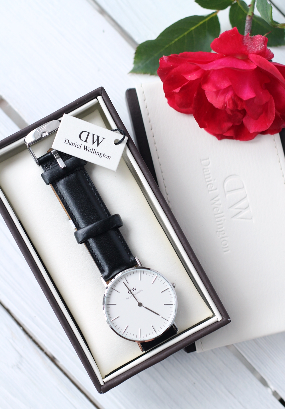 Fashionblogger Karlsruhe Daniel Wellington Uhr klassisch schwarz silber ...