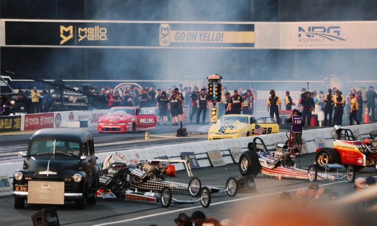 Traveldiary USA: Redondo Beach LA & NHRA Drag Race Finals Pomona
